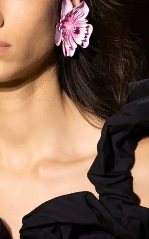 Chloé Bloom Stud Earrings