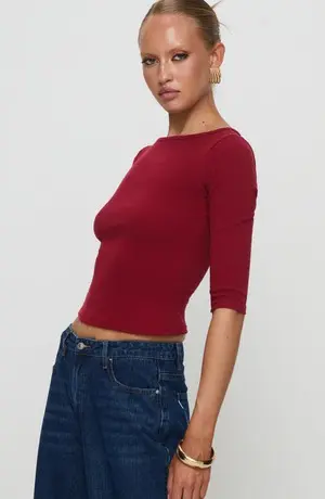 Princess Polly Elaia Three-quarter Sleeve Crop Top - Red