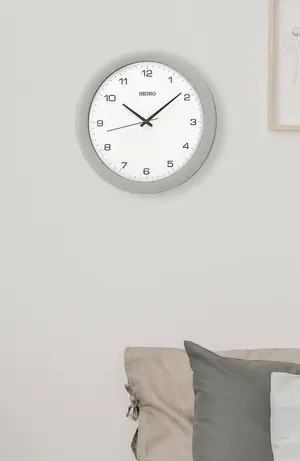 SEIKO Metallic Wall Clock