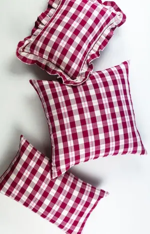 ARCHIVE NEW YORK Handwoven Abigail Cranberry Cotton Throw Pillow