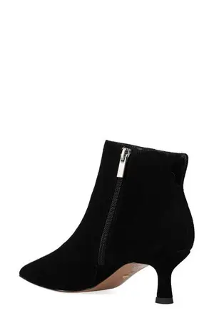 Pelle Moda Kiesa Pointed Toe Kitten Heel Bootie - Black