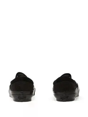 VANS Lx Classic Slip-on Sneakers - Black