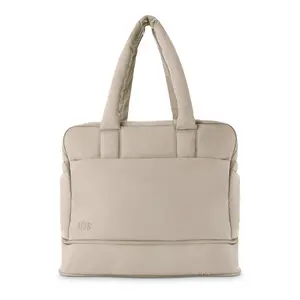 BEIS The Air Duffle
