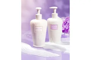 Paul & Joe Treatment Body Milk