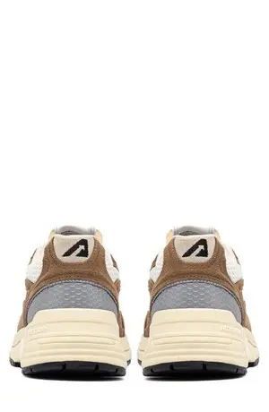 AUTRY Hyperway Low Top Sneakers