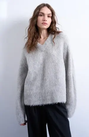 Topshop Fluffy V-neck Wool And Alpaca Blend Sweater