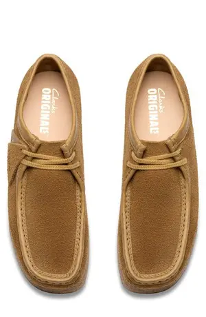 Clarks Wallabee Chukka