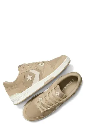 CONVERSE Cl98 Low Top Sneakers - Vintage Cargo/egret