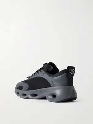 Loewe On 8 Cloudsolo Sneakers - Black