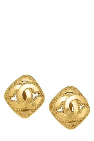 Chanel Clip-on Earrings - Gold