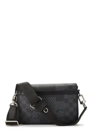 LOUIS VUITTON Damier Graphite 3d Studio Messenger