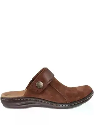 Clarks Laureann Flat Sandals