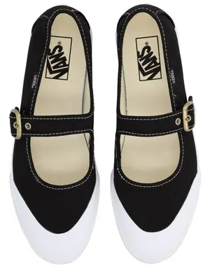 VANS Mary Jane Shoe - Black