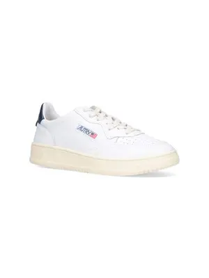 AUTRY Medalist Low Top Sneakers - White