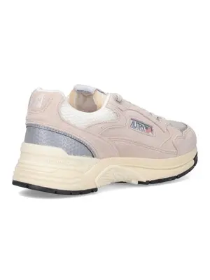 AUTRY Hyperway Sneakers - Cream