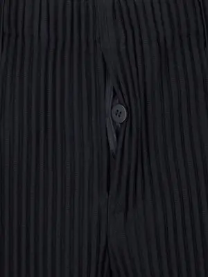 Issey Miyake Pleated Straight Leg Pants - Black