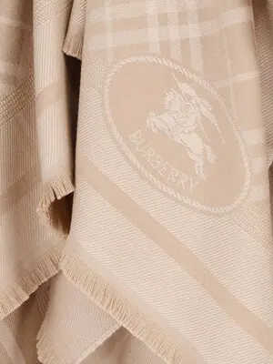 Burberry Wool And Cashmere Cape