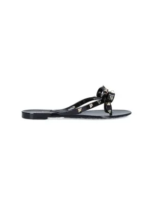 Valentino Garavani Rockstud Thong Sandals - Black