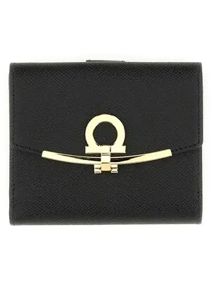 FERRAGAMO Gancini Wallet - Black