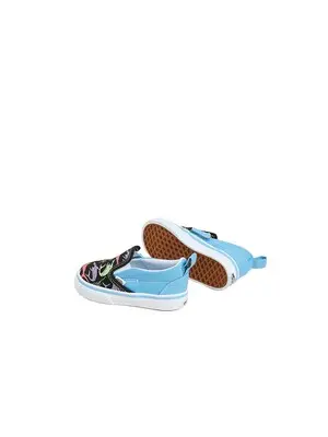 VANS Slip-on Sneakers
