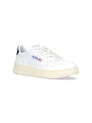 AUTRY Medalist Low Sneakers