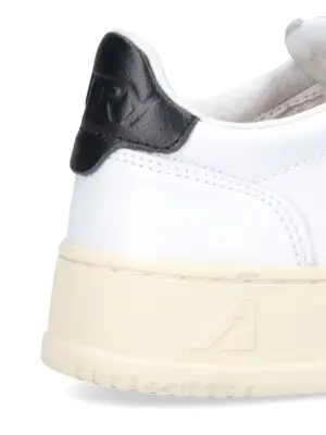AUTRY Medalist Low Sneakers