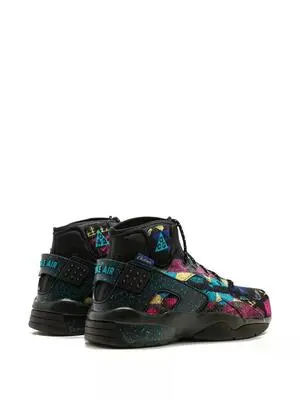 Nike Air Mowabb Sneakers