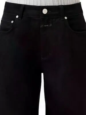 Closed High-waisted Jeans