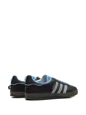 Adidas Gazelle Sneakers