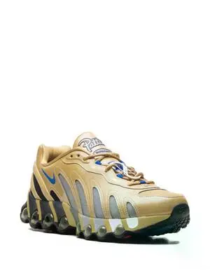 Nike Air Max Dn Panelled Sneakers - Gold