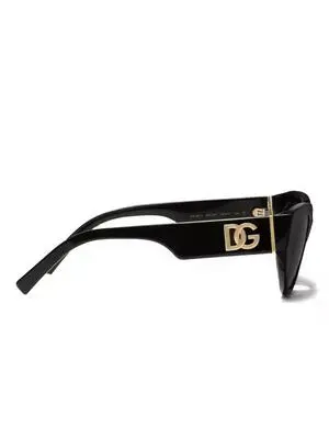 Dolce & Gabbana Dg Crossed Cat-eye Sunglasses - Black