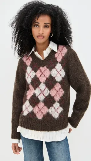 DUNST Argyle V-neck Sweater
