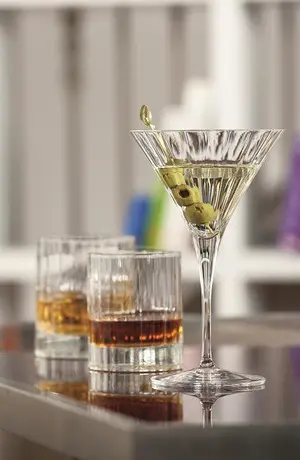 LUIGI BORMIOLI Bach' Martini Glasses