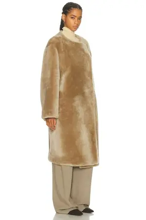 TOTEME Collarless Shearling Coat