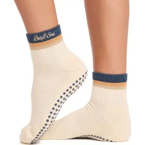 SOULS. Body & Soul Grip Socks - Cream