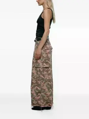 MAINLESS Camouflage Wide-leg Trousers - Pink