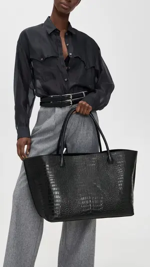 Lié Studio The Eva Weekend Tote
