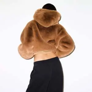 SKIMS Faux Fur Zip-up Jacket - Camel