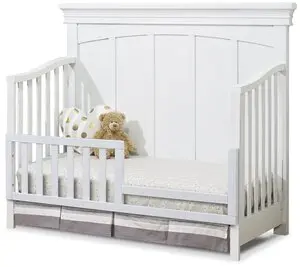 SORELLE Modesto 4-in-1 Crib