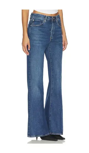 FRAME The Lax Jeans