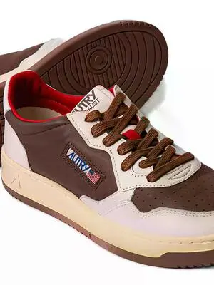 AUTRY Medalist Panelled Low Sneakers - Brown