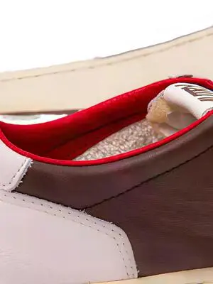 AUTRY Medalist Panelled Low Sneakers - Brown