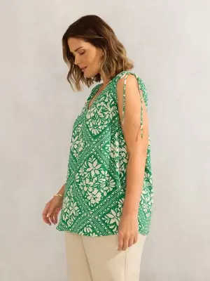 LIVE UNLIMITED Printed Drawstring Top - Green