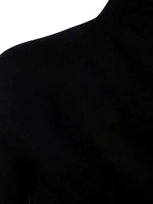 MD75 Roll-neck Top