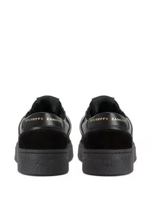 GIUSEPPE ZANOTTI Lace-up Low-top Sneakers - Black
