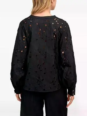 PEARL & CAVIAR Broderie Blouse