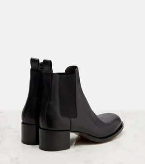 THE ROW Nobilis Chelsea Leather Ankle Boots - Black