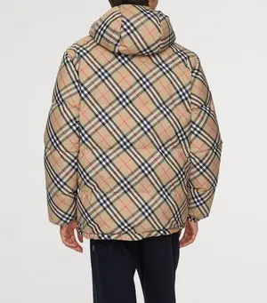 Burberry Down Reversible Puffer Jacket - Beige