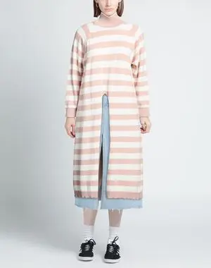 VICOLO Turtleneck Knit Top