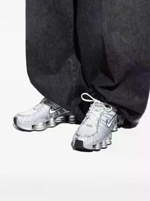 Nike Shox Tl Sneakers - Silver
